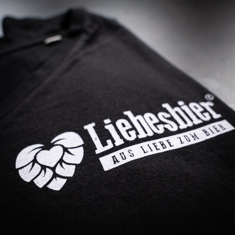 Liebesbier T-Shirt V-Neck Herren schwarz | liebesbier.de